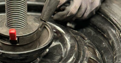 Grupo Mavesa | Neumáticos MOMO: Tecnología Italiana y Rendimiento Superior